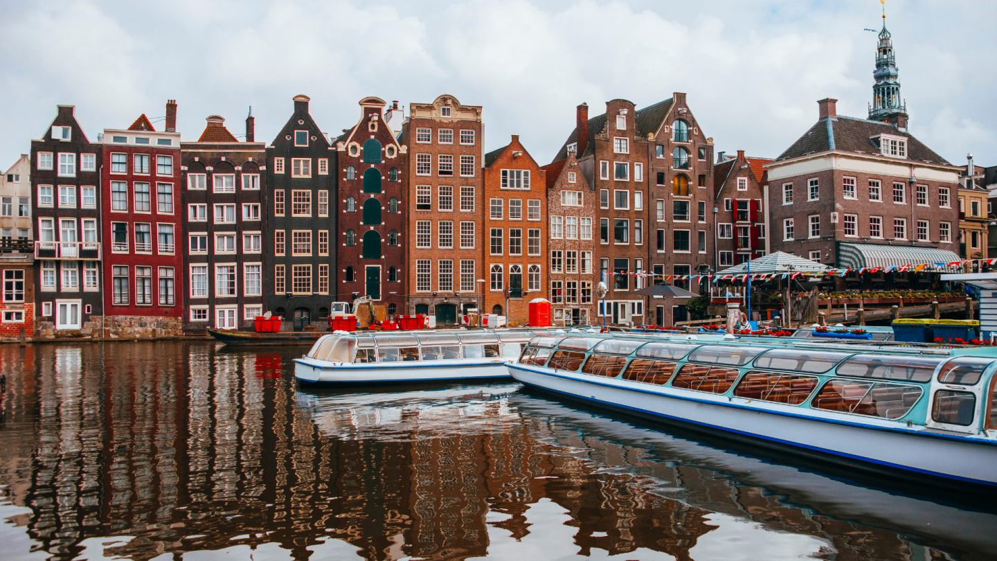 Starting a Small Business in the Netherlands | Bolder Launch